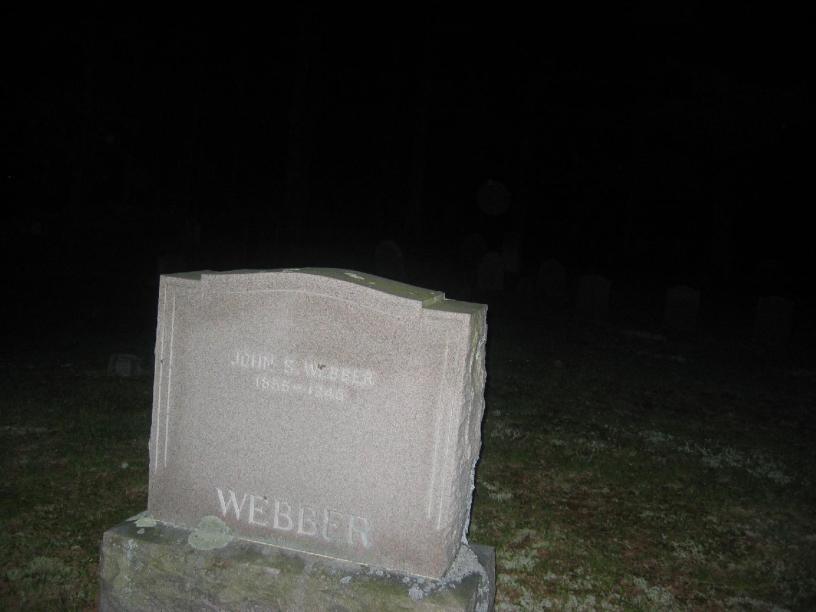 Vale End Cemetery – Tripping on Legends…