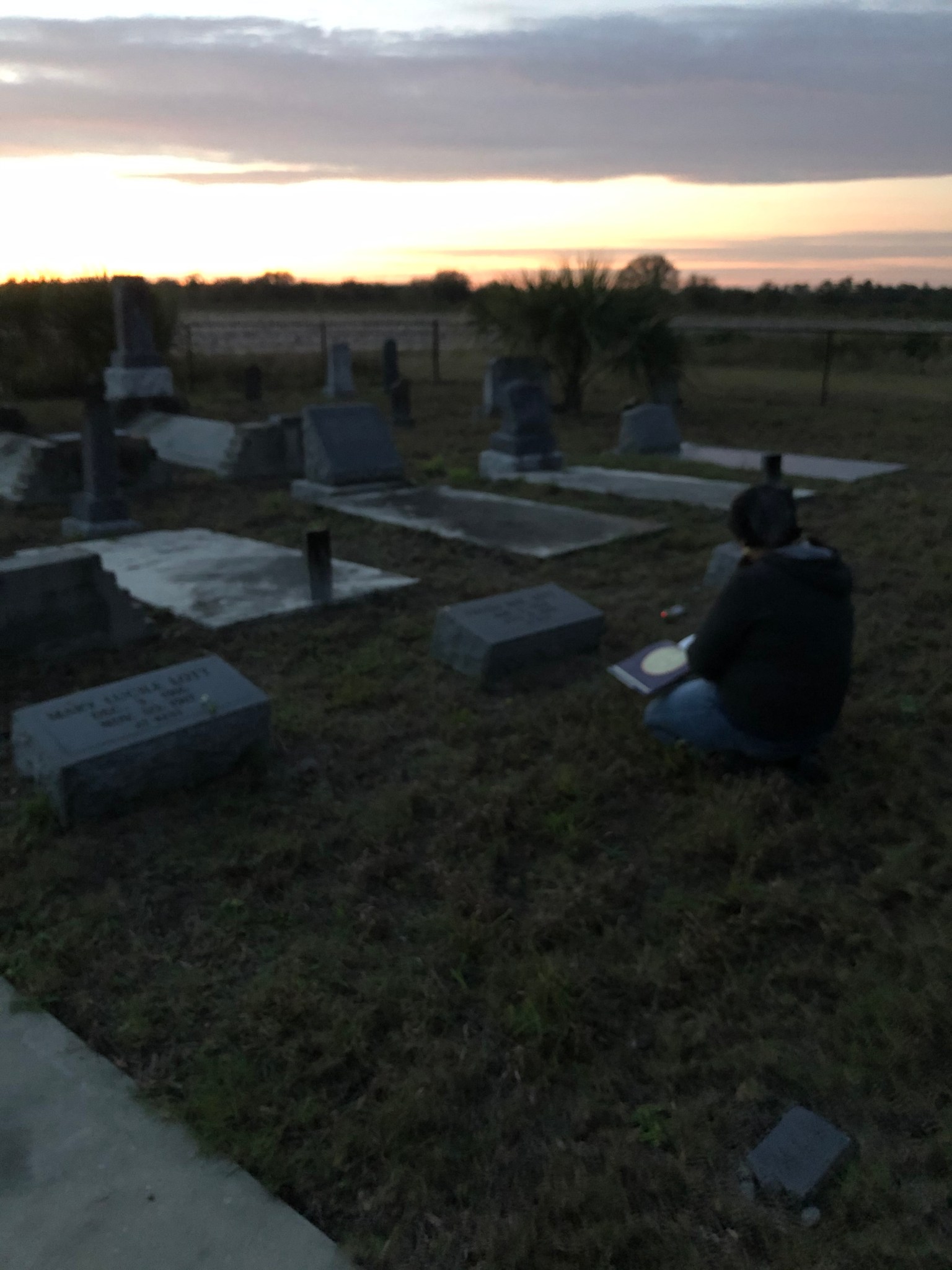 The Cursed Children of Coker Cemetery in Arcadia, Florida – Tripping on ...