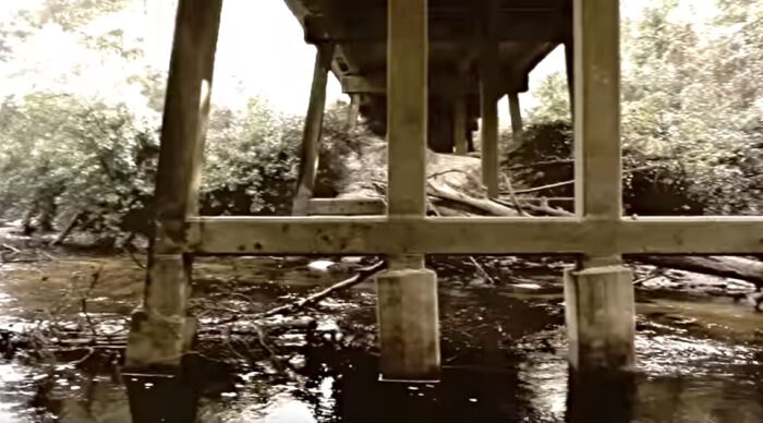 The Legend Of Alabama’s Screaming Bridge Will Make Your Hair Stand On ...