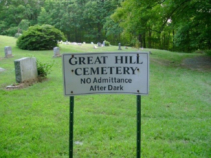 One Of The Most Haunted Cemeteries In Connecticut Is Also The Most ...